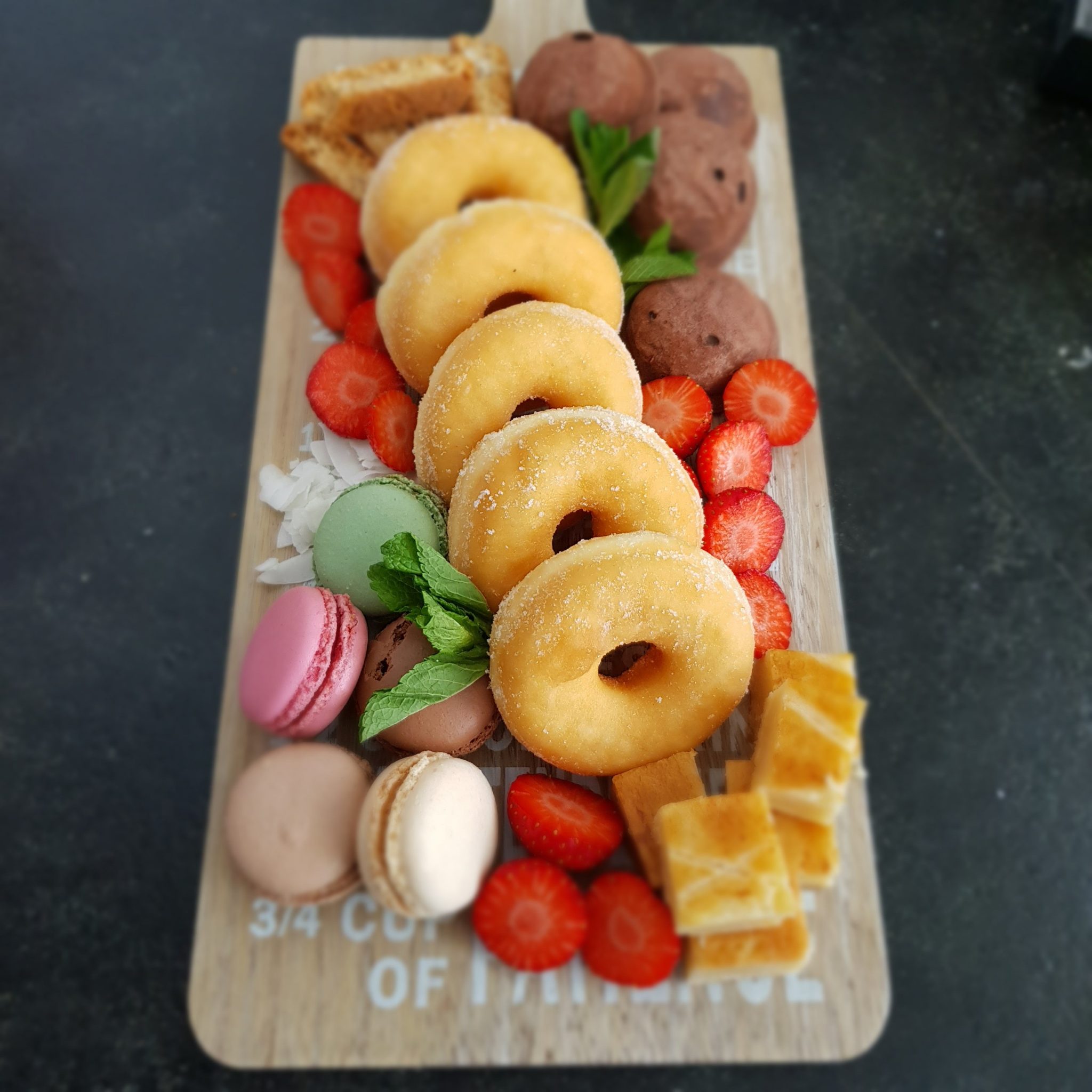 Dessert plateau - Lees alles op Roxy Paay .nl